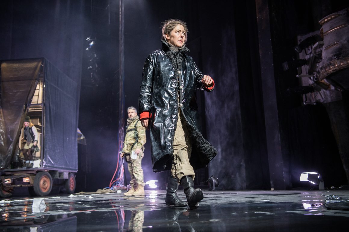 Mutter Courage und ihre Kinder – Stadttheater Klagenfurt