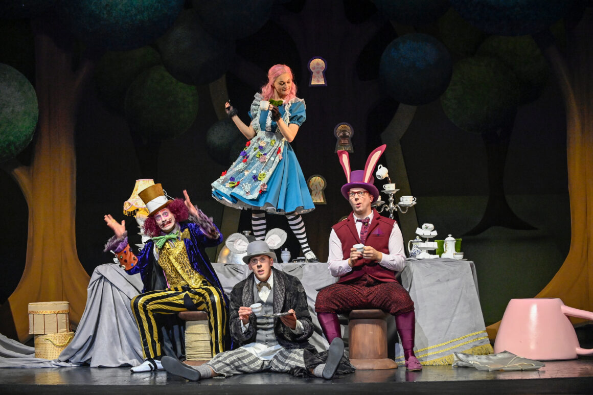 Alice im Wunderland – Stadttheater Klagenfurt